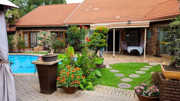 Aark Guest Lodge - Vanderbijlpark