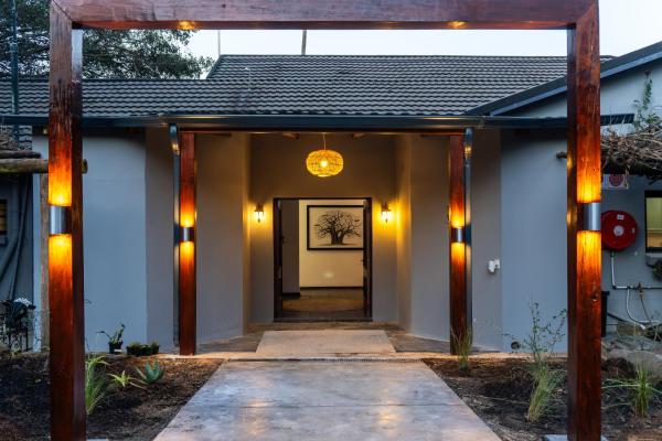 Valley Nest Country House - White River