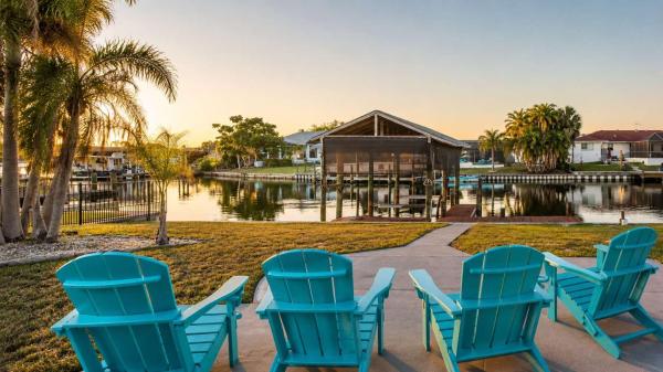 Apollo Beach Waterfront - Boat Slip & Patio - Apollo Beach, FL