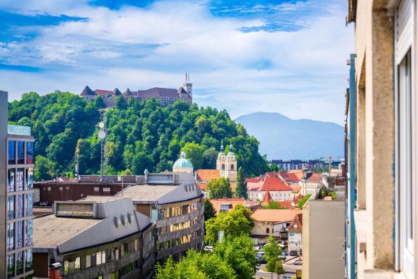 Elegant Tour As Studios Gilly With A Balcony And Open Views In The Ljubljana Center - Ljubljana