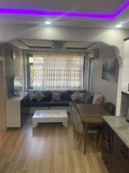 Apart House - Fatih