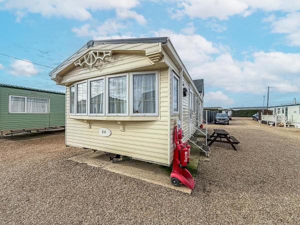 6 Berth Pet Friendly Caravan In Hunstanton By The Beach Ref 13001l - England