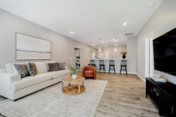 Stylish Retreat In Mccordsville! - Fishers, IN