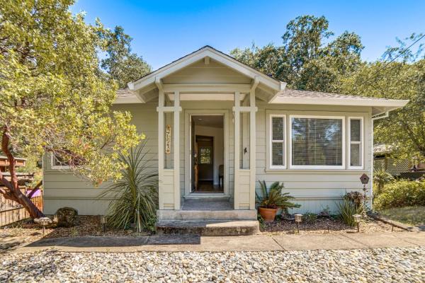 Walk To Main St! Quiet Mendocino County Retreat - Willits