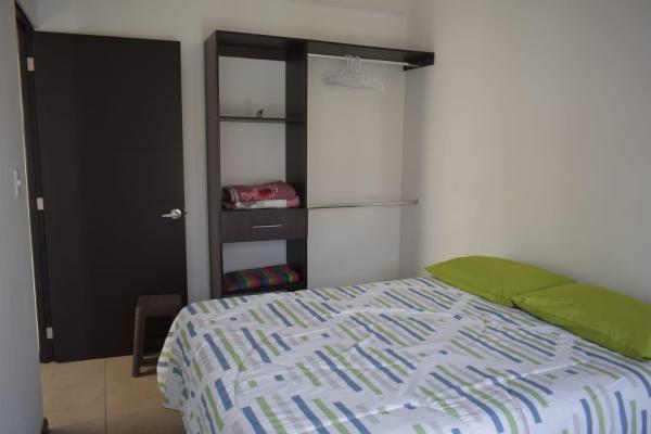 Cuarto En Senderos Comendador Con Baño Privado - Guatemala