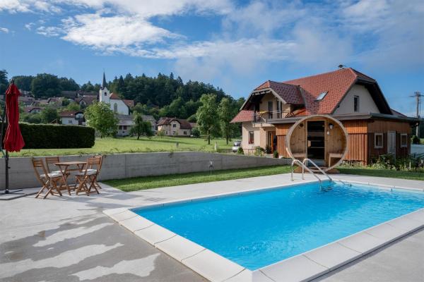Apartments Bukor With Seasonal Pool - Slovinsko