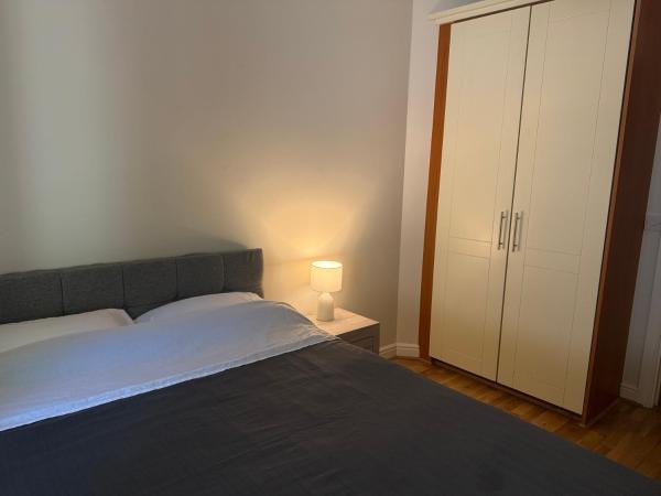 Bright En-suite Room With Free Parking And Bus Links - Dublin
