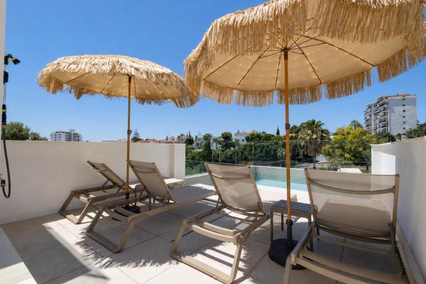 Nerjaplus Playa Burriana Apartamento 3 - Frigiliana