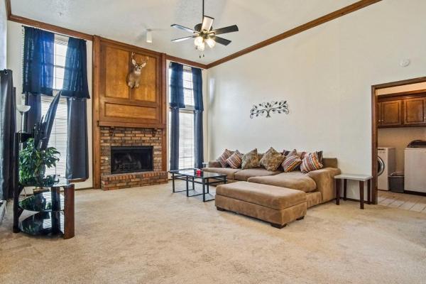 Urban Nest 3br Home In Midwest City - Oklahoma