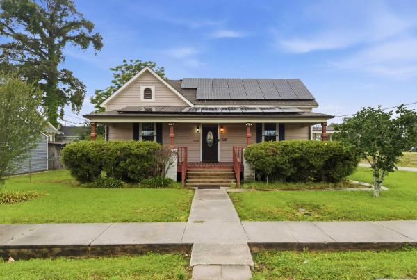 Downtown Lafayette 4br Home With Parking - 拉法葉