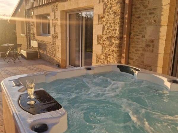 Gîte En Périgord Avec Spa Privé Et Wifi - Fr-1-616-541 - Trémolat