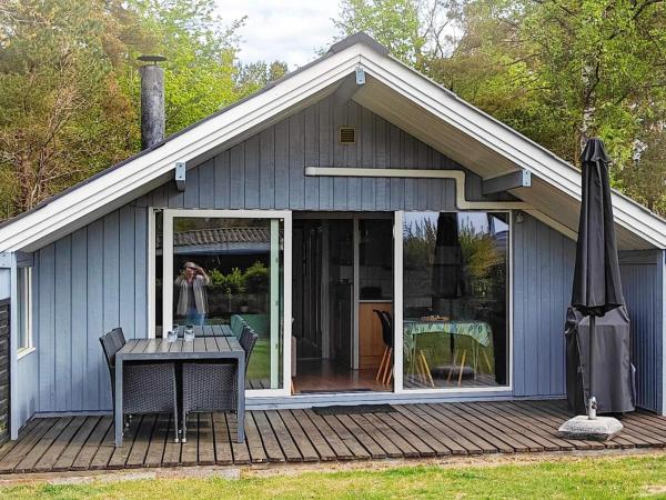 6 Person Holiday Home In Ebeltoft-by Traum - Ebeltoft