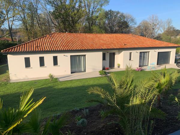 Family Room - New Villa - Anglet