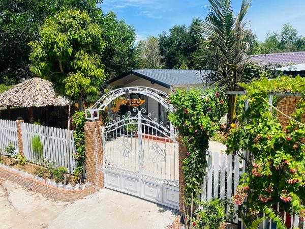 Ahk Garden House, A Modern House, Near The Beach - Phú Quốc