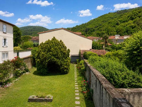 La Mazemat, Spacieux, Jardin Et Vue Montagne - Tarn