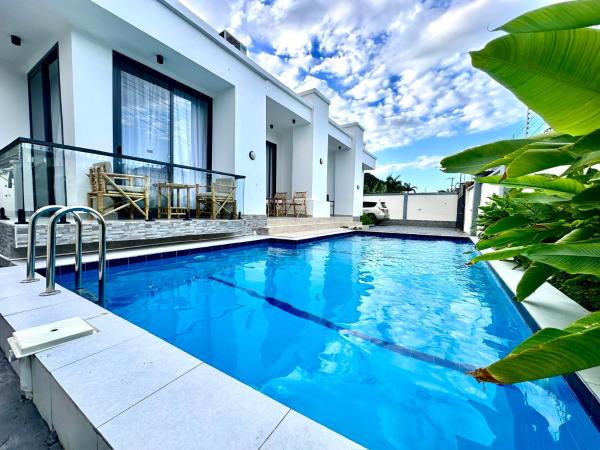 Uncle Toms 2 Bdrm Apt Pool View - Mbezi Beach - Dar es Salam