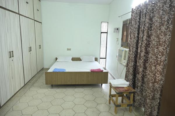 Jokhna Villa - Varanasi