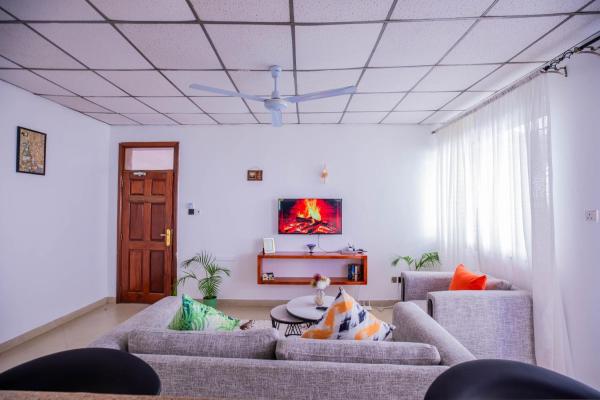 Ocean Cliff Homes One Bedroom - Mombasa