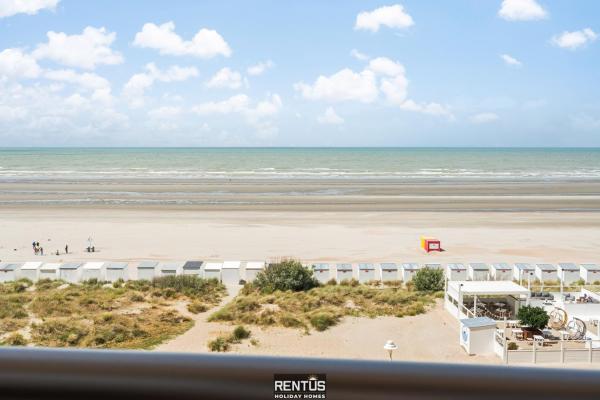 Indigo Seasight - A Seaside Holiday With Front-row Sea Views - Nieuwpoort