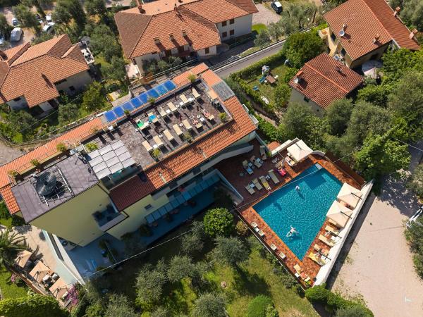 Hotel Villa Smeralda - Limone Sul Garda