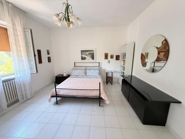 Appartamento In Villa - 살레르노
