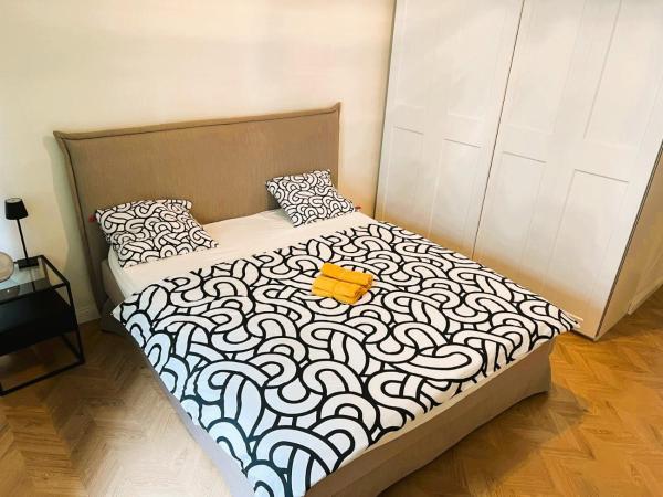 3 Room Old Town Flat - Munsterb - Zürich