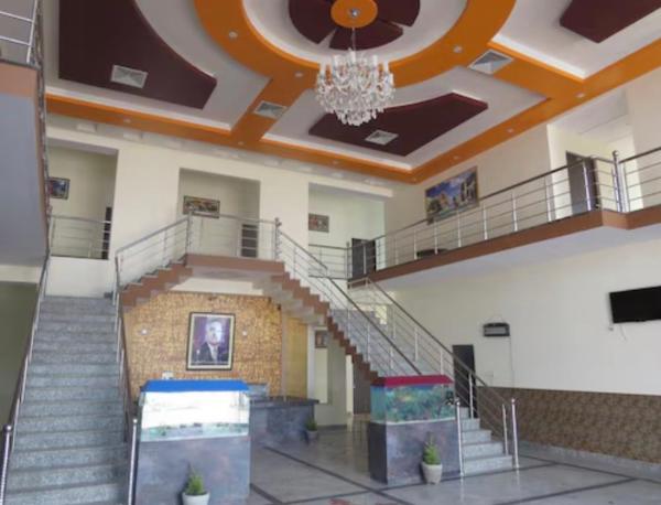 Nl Forman Hotel - India