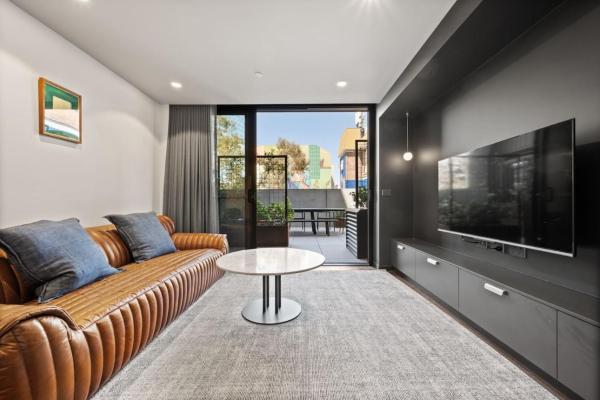 Breathtaking Studio Apartment In Heart Of Braddon - Australian War Memorial, Campbell