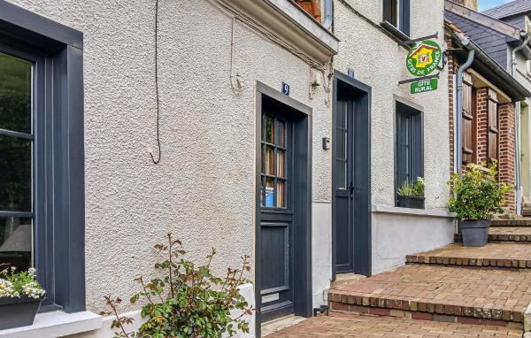 Gorgeous Home In Auxi Le Château - Pas-de-Calais