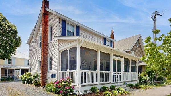 Rehoboth Beach Gem - Porch Washer & Dryer Walk To Beach - Dewey Beach, DE