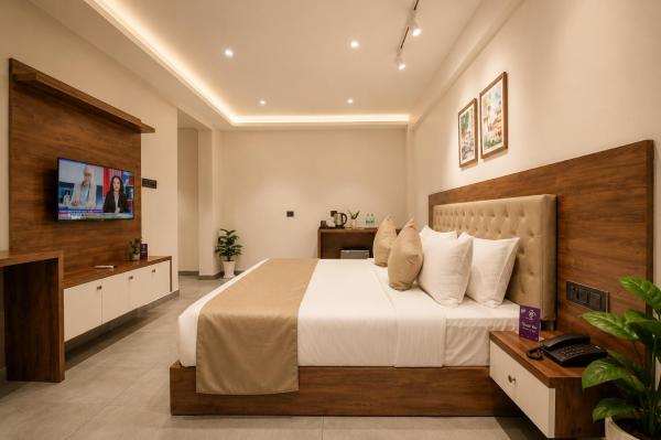 Seaking Suites - Kochi