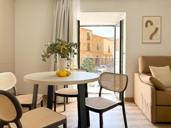 Apartamentos Rurales Puerta Herradores - Spain