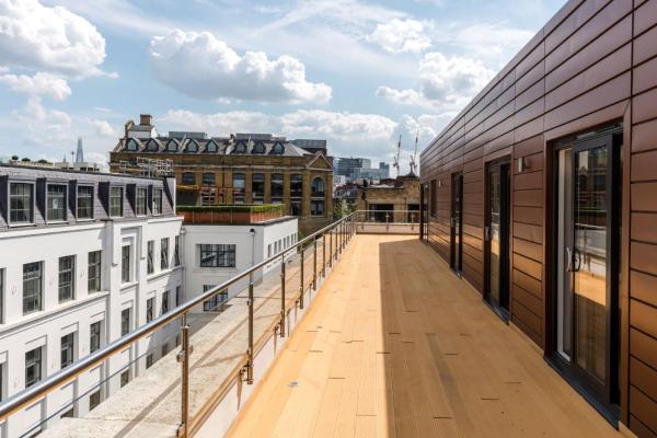 Farringdon 5-bed Penthouse With Terrace - Sleeps 10 - London