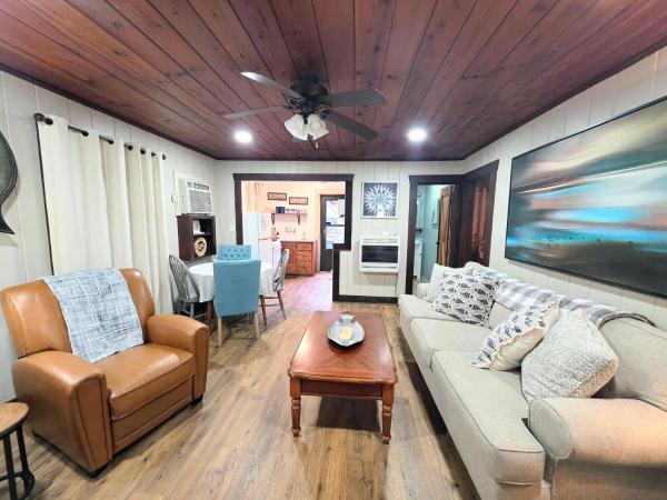 #09 - Large Lakeview One Bedroom- Pet Friendly - Hot Springs, AR