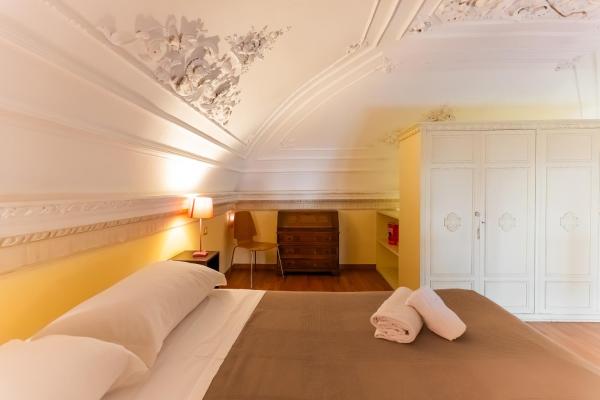 Large Apartment In City Center - Catania