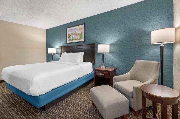 Best Western Plus Indianapolis North At Pyramids - Indianapolis, IN
