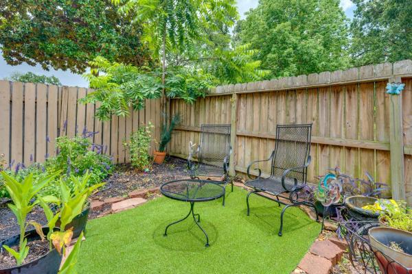 Unit W/ Patio & Resort Perks! Walk To Lake Conroe - Conroe, TX