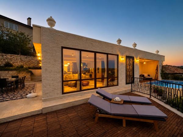 Villa Undina - Luxury Villa With Stunning Sea View, Pool & Bbq - Baltschik