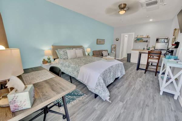 Seaside Escape 3 - Bright Studio With Kitchenette - United States