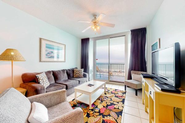 Gulf-front Condo W Shaded Balcony Wifi Ac & Shared Pools Hot Tubs & Sauna - Gulf Shores, AL