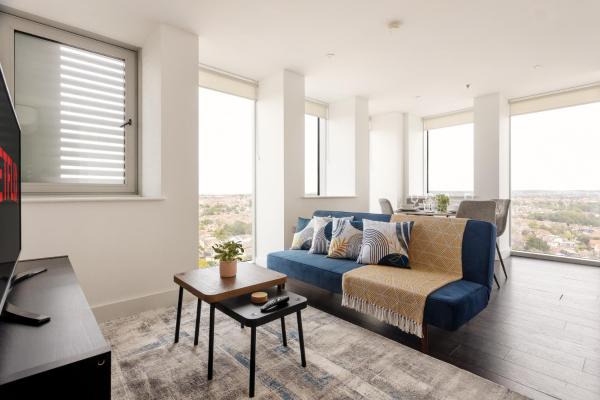 2 Bedroom, Opposite Tube, Ac, 25 Min To Central London - 크로이던