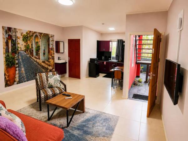 Dolfijn Studios Stylish 2br Apartment Fast Wifi Ac Near Center - Paramaribo