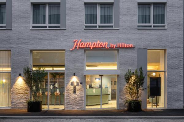 Hampton By Hilton Paris Saint Ouen - Aubervilliers
