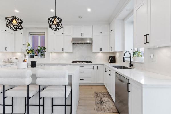 Comfy & Spacious 5br Home In Vancouver For Groups - Vancouver