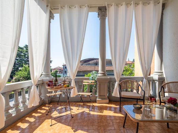 Lorelake Holidays -Big City Life - Parking& Private Terrace - 10 Min From City Center, Lake & Stadium - Como