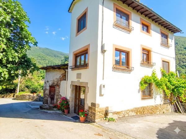 Casa Vacacional Villa Martina - Potes