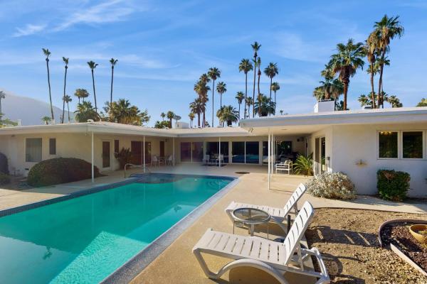 Oscar Mayer House - 1050 - Palm Springs, CA
