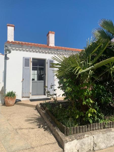 Deux Charmantes Maisons De Pêcheurs Proche Du Centre Et Des Plages - Vendée