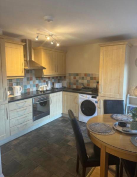 Waterfoot Coastal Getaway - Newcastle, UK