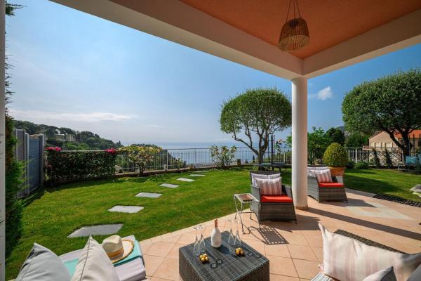 La Villa Julia - Vue Mer - Jardin - Parking Privé - Èze